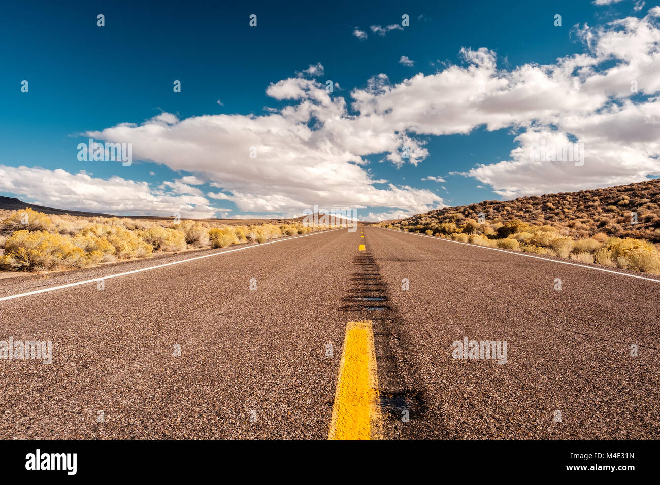 Open highway in California Stock Photo - Alamy