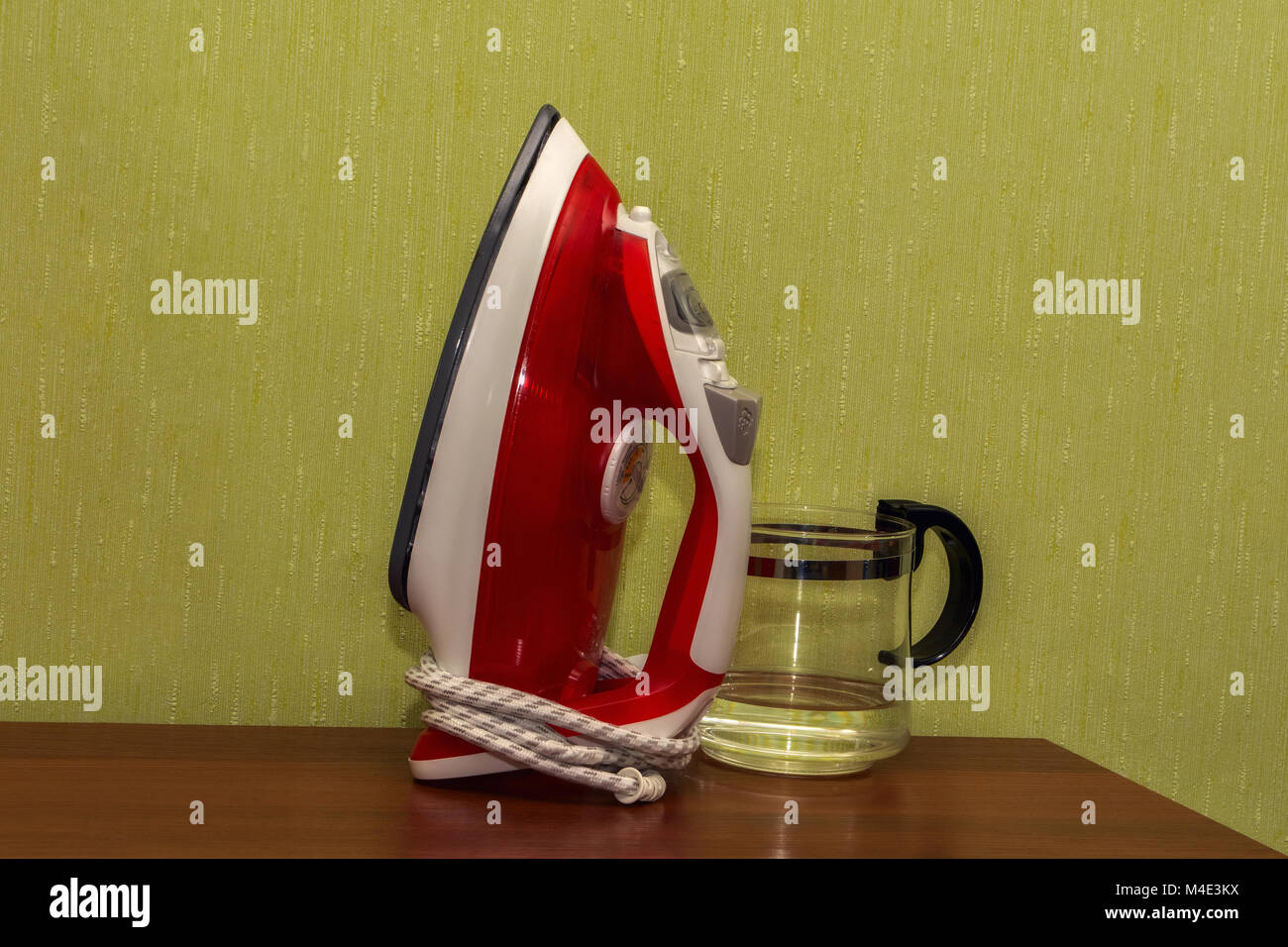 Iron red color Stock Photo - Alamy