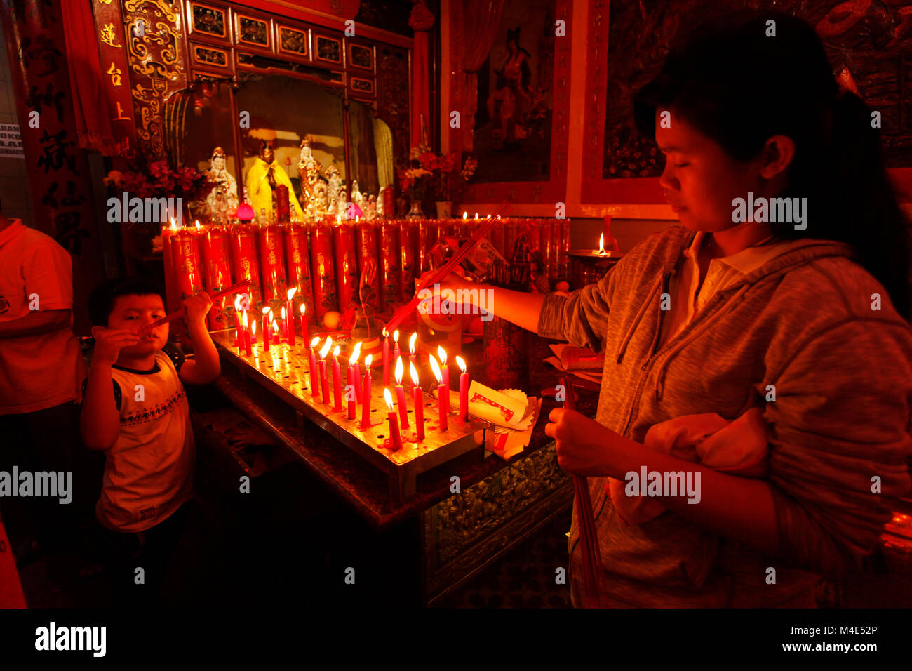 Bogor, Indonesia. 15th Feb, 2018. The followers of the Confucian ...