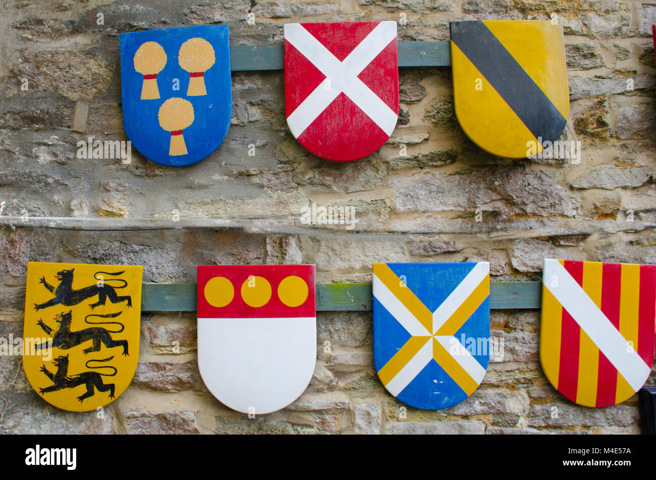 Heraldic shields hi-res stock photography and images - Alamy