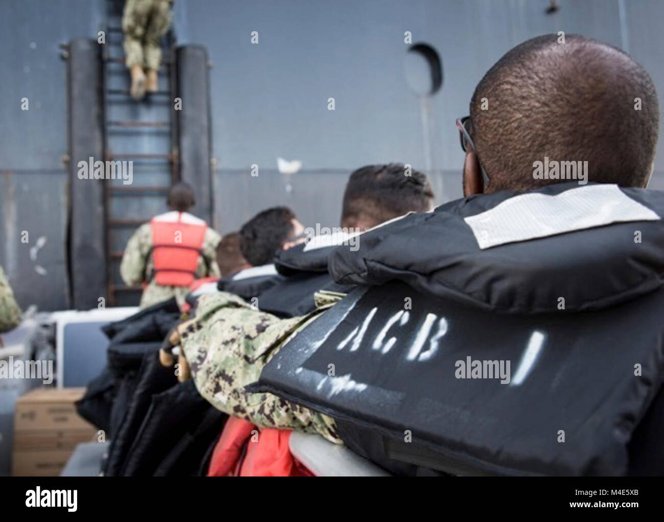 FUJAIRAH, United Arab Emirates (Jan. 18, 2018) U.S. Navy Sailors ...