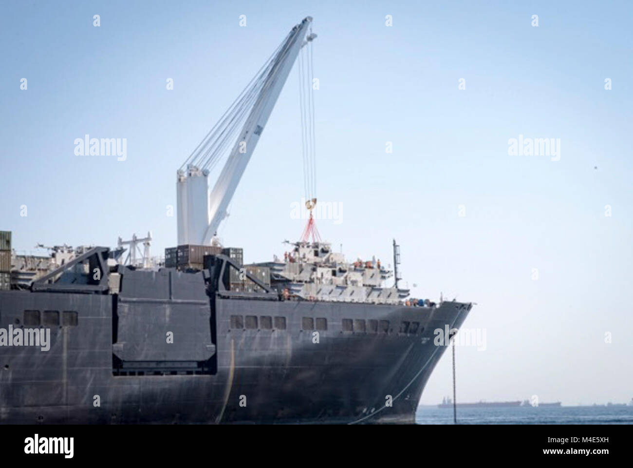 FUJAIRAH, United Arab Emirates (Jan. 18, 2018) U.S. Navy Sailors ...