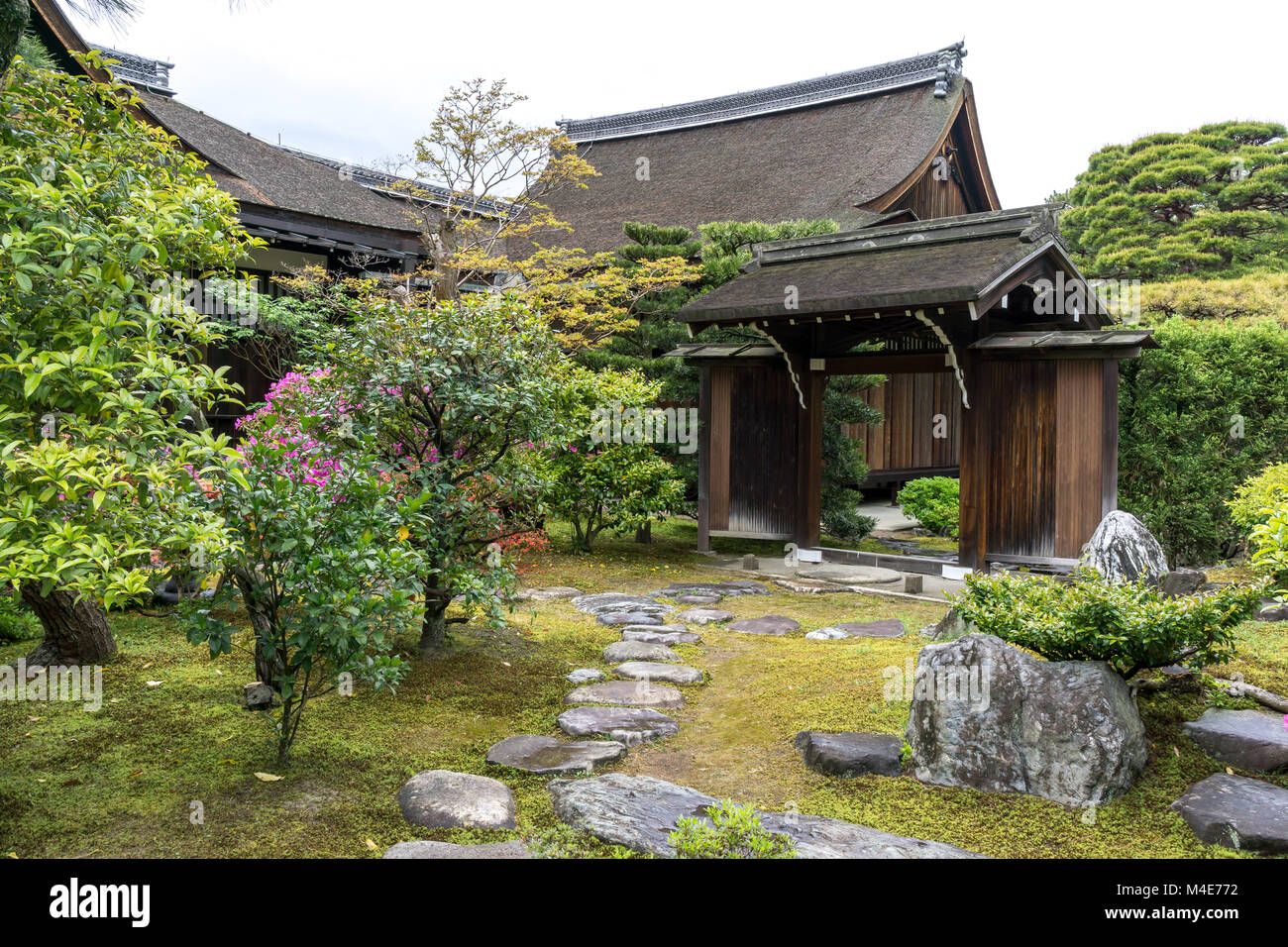 tenryuji temple garden Stock Photo - Alamy