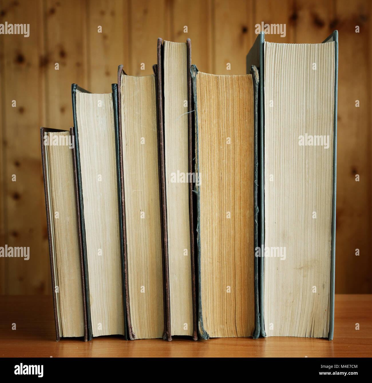 Grey books hi-res stock photography and images - Alamy