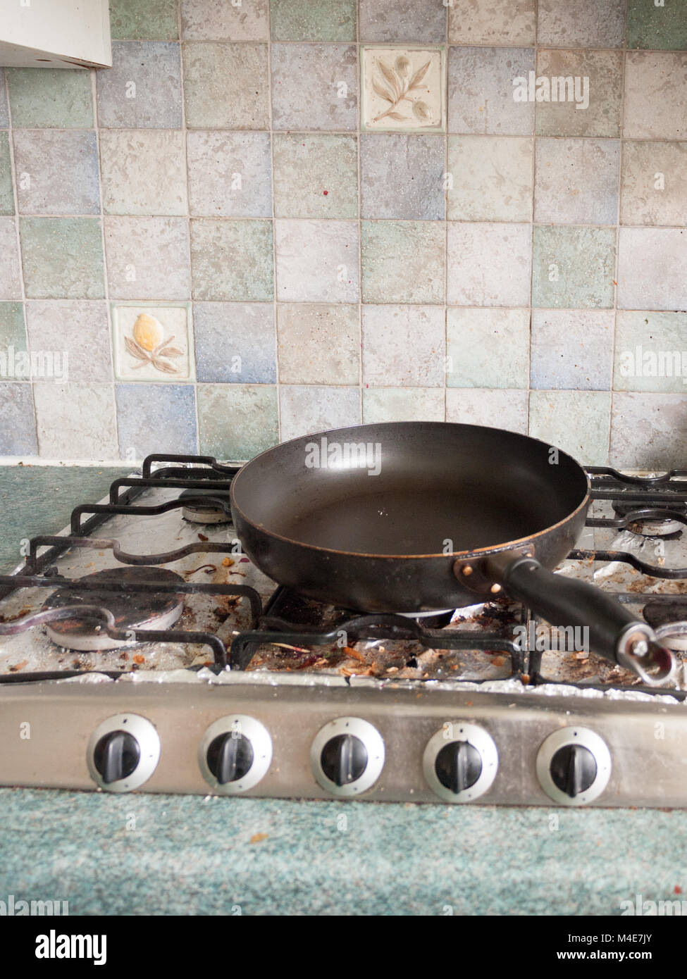 Frying stove hi-res stock photography and images - Alamy