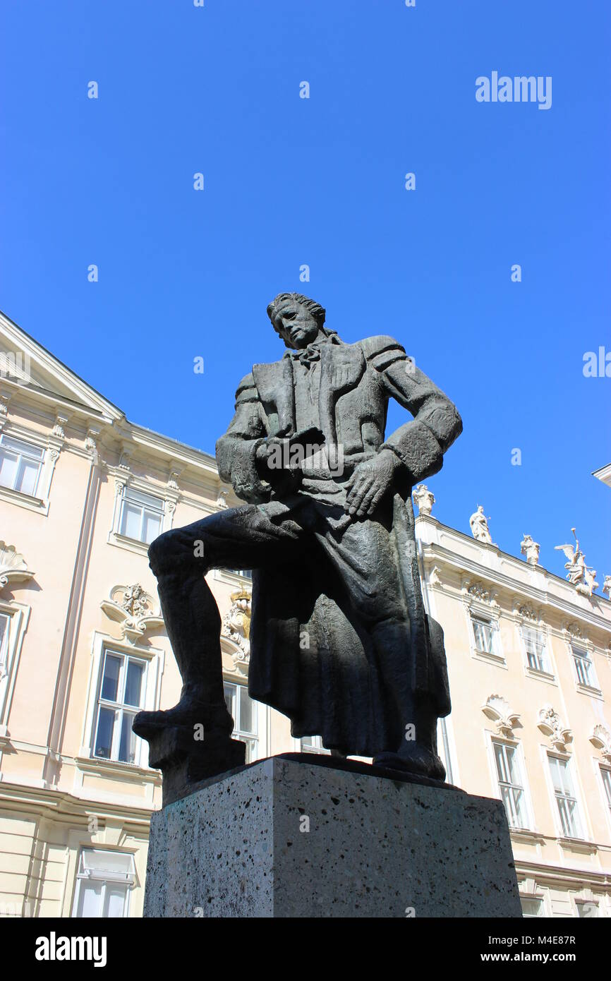 Vienna. Lessing statue at Judenplatz Stock Photo - Alamy