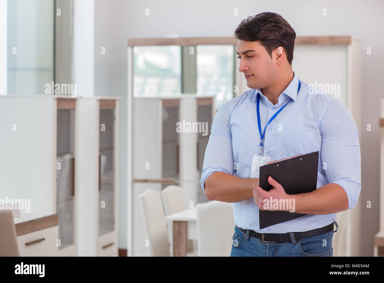 Sales assistan hi-res stock photography and images - Alamy