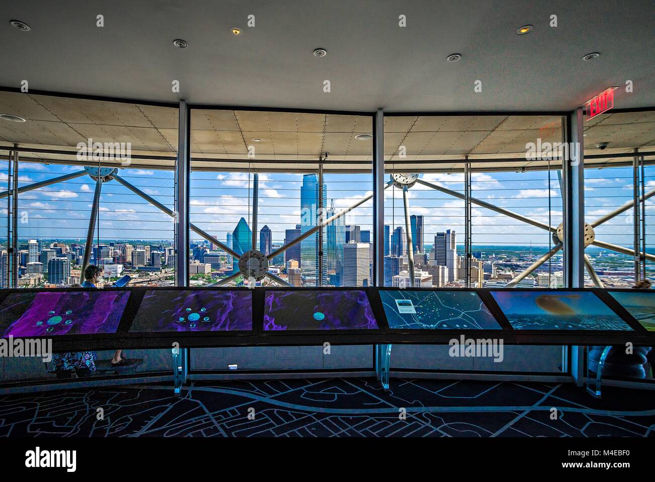 Dallas skyline day view hi-res stock photography and images - Alamy