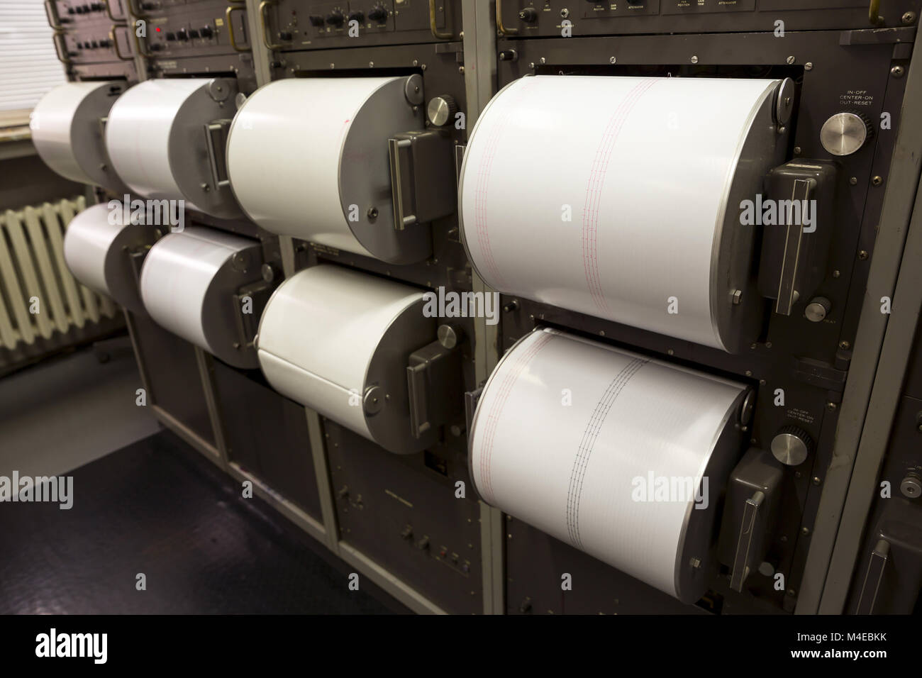 Seismometer Earthquake Seismic High Resolution Stock Photography and ...