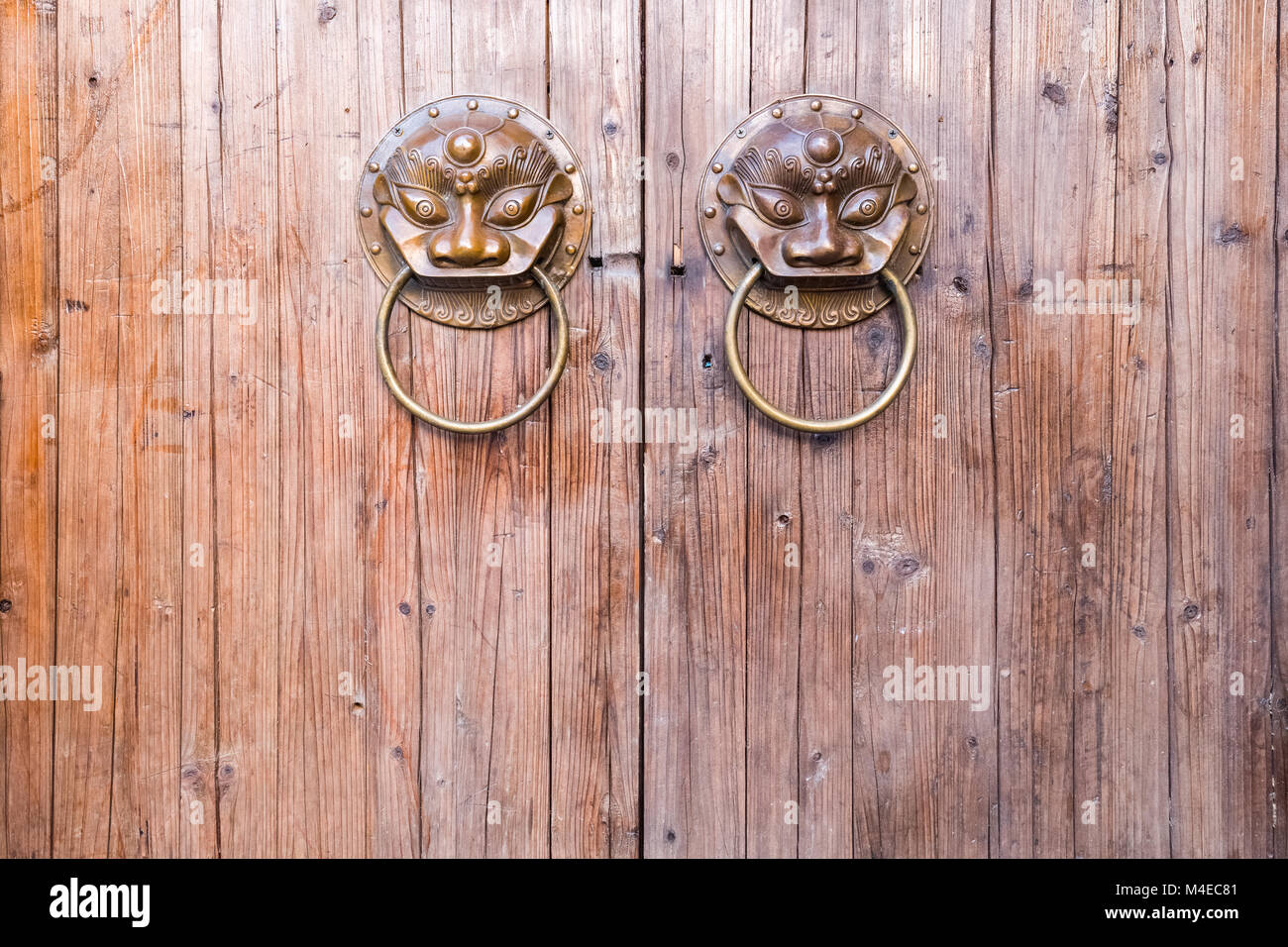 traditional chinese knocker Stock Photo - Alamy