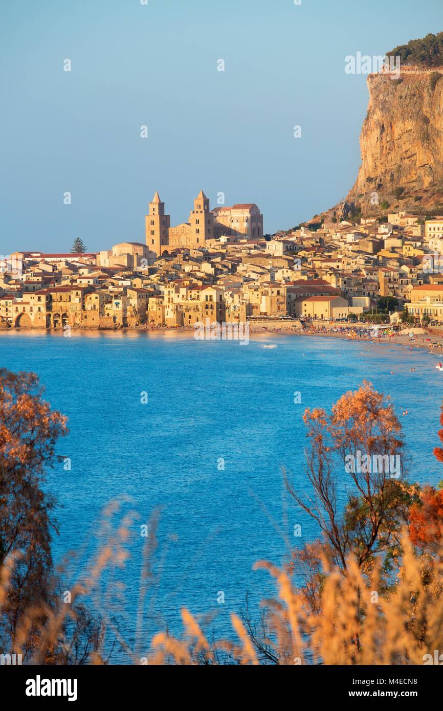 Cefalu, old harbor town on the island of Sicily Stock Photo - Alamy