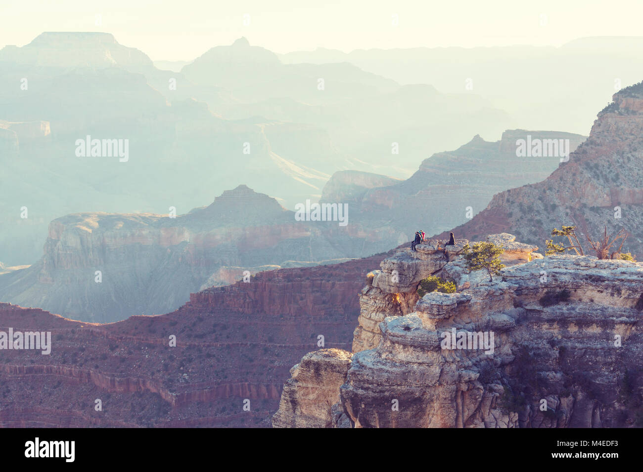 Grand roc hi-res stock photography and images - Alamy