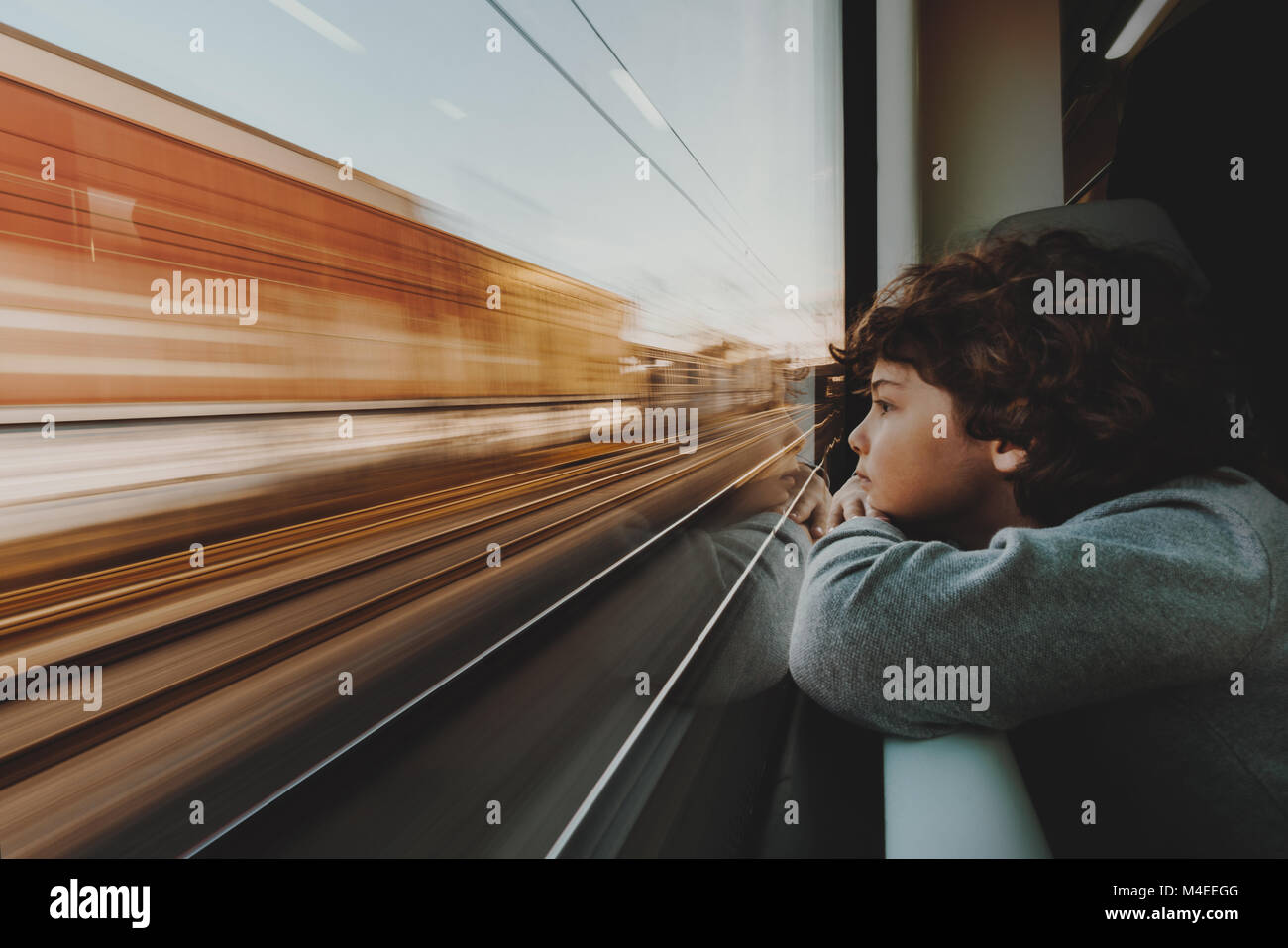 Train window hi-res stock photography and images - Alamy