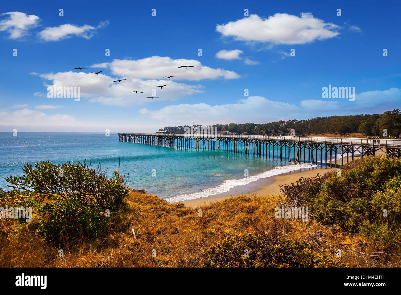 Far sea hi-res stock photography and images - Alamy