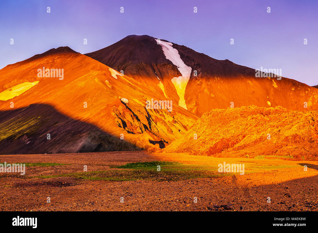 Tourism in the arctic hi-res stock photography and images - Alamy