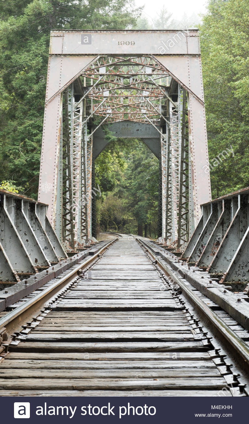 Old Railroad Trestle Bridge Stock Photos & Old Railroad Trestle Bridge ...