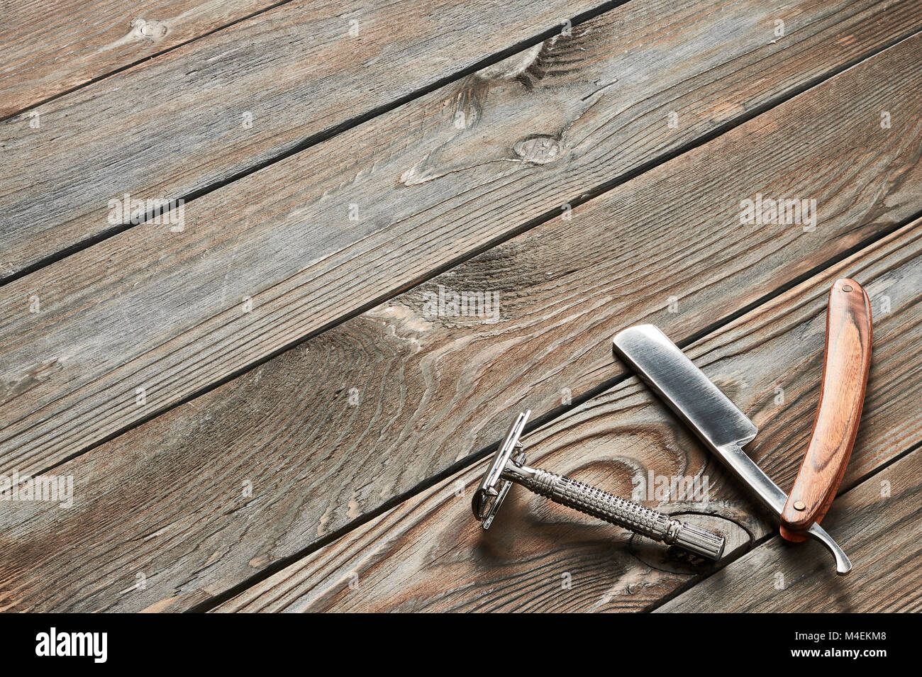 Vintage barber shop tools on wooden background Stock Photo - Alamy