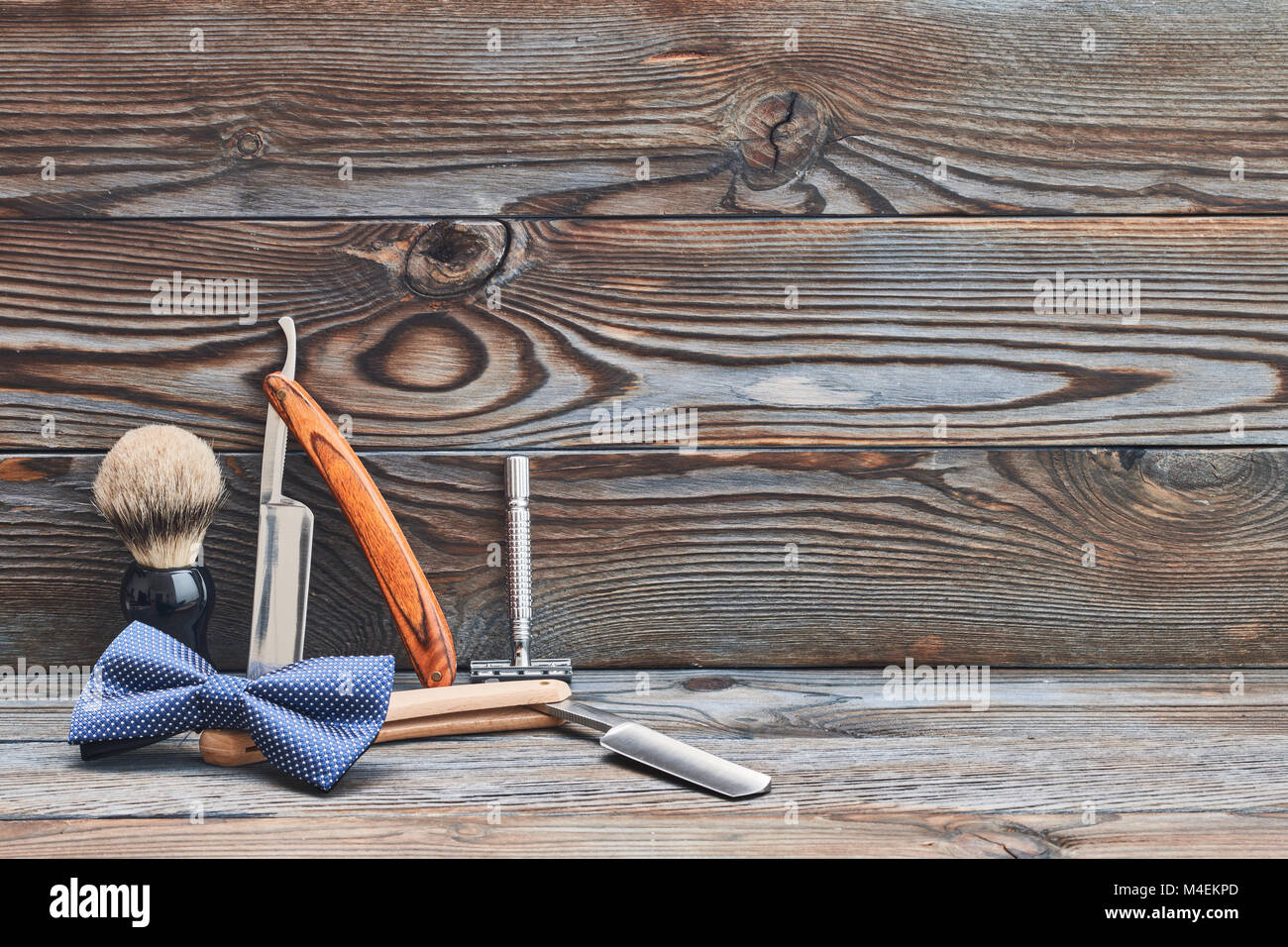 Vintage barber shop tools on wooden background Stock Photo - Alamy