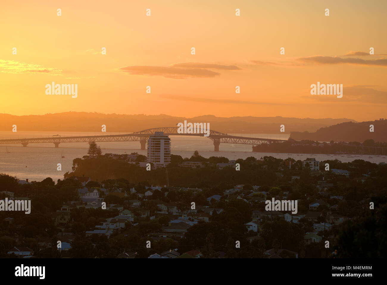 Auckland harbor bridge auckland hi-res stock photography and images - Alamy