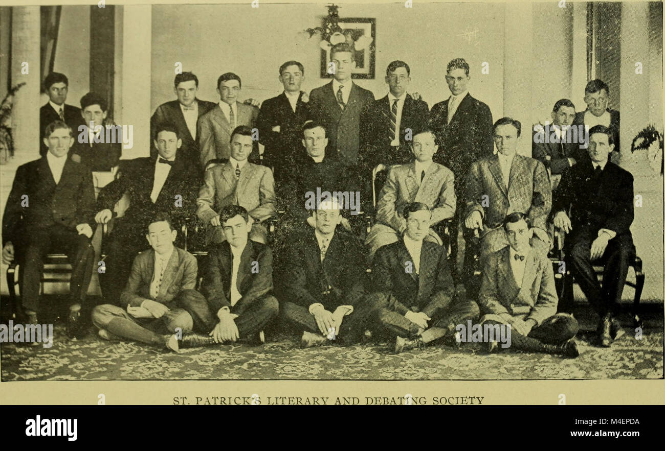 The 1909 annual catalog of St. Viator College provides details on ...