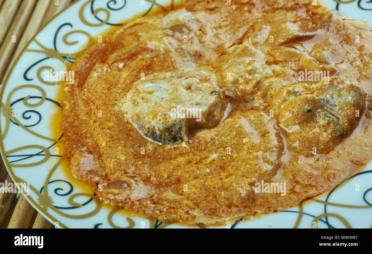 Macher jhol hi-res stock photography and images - Alamy