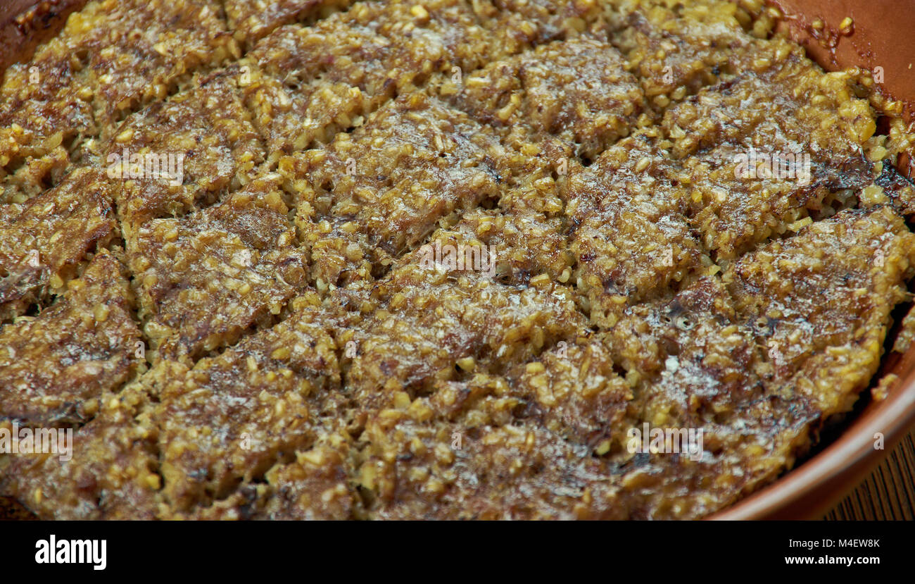 Kibbeh bil sayneeyeh hi-res stock photography and images - Alamy