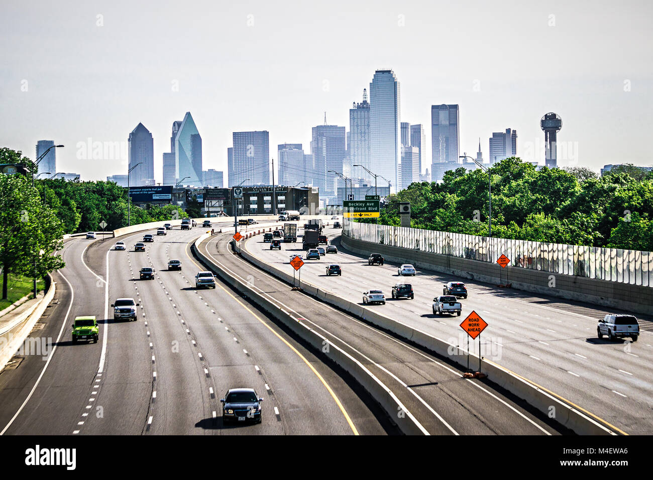 dallas texas city skyline at daytime Stock Photo - Alamy