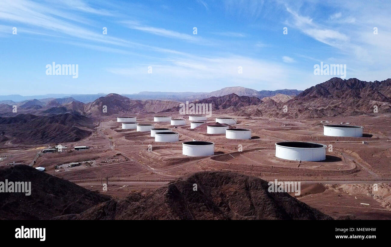 Large Crude Oil Storage Tanks at John Caffrey blog