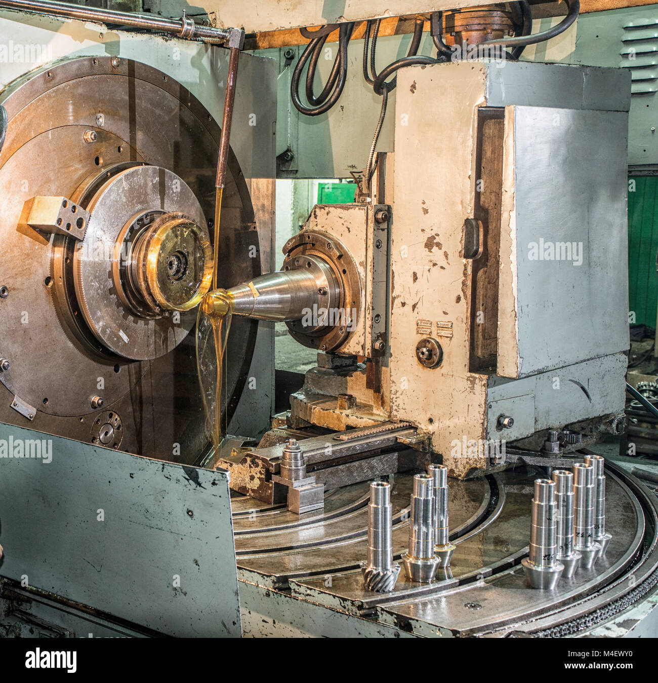 Lathe machine turning works hi-res stock photography and images - Alamy