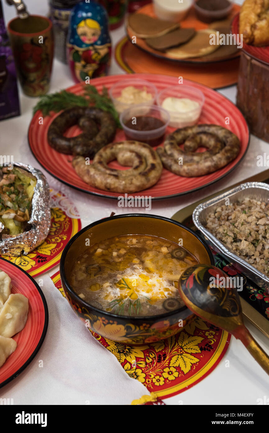 Russian table with food Stock Photo - Alamy