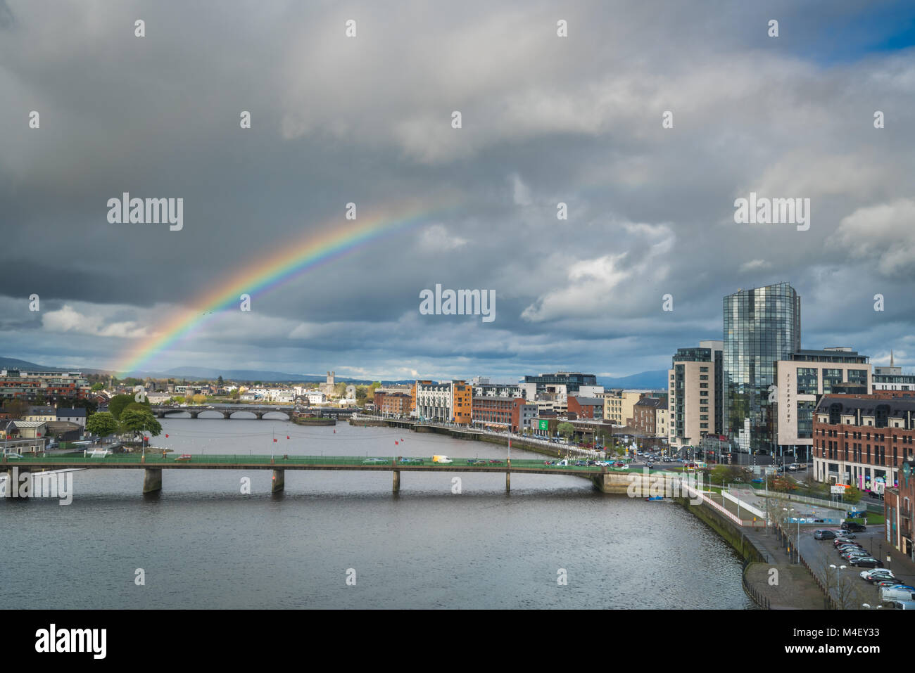 Limerick city aerial hi-res stock photography and images - Alamy