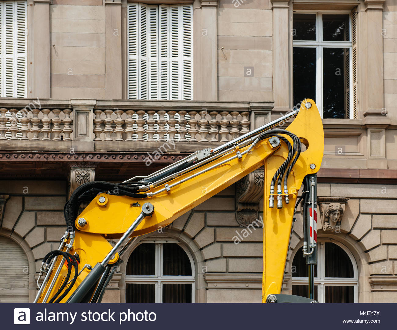 Excavator Boom Stock Photos & Excavator Boom Stock Images - Alamy