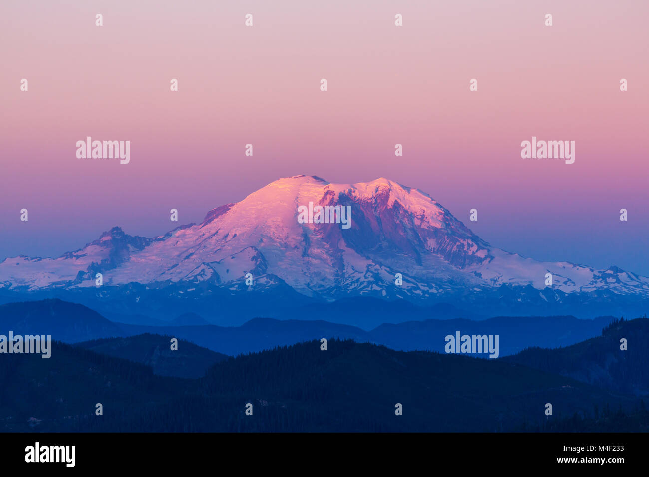 Mt rainier wa and snow hi-res stock photography and images - Alamy