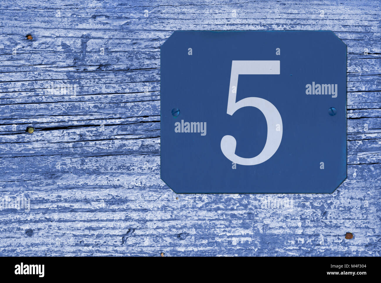 Number 5 sign hi-res stock photography and images - Alamy