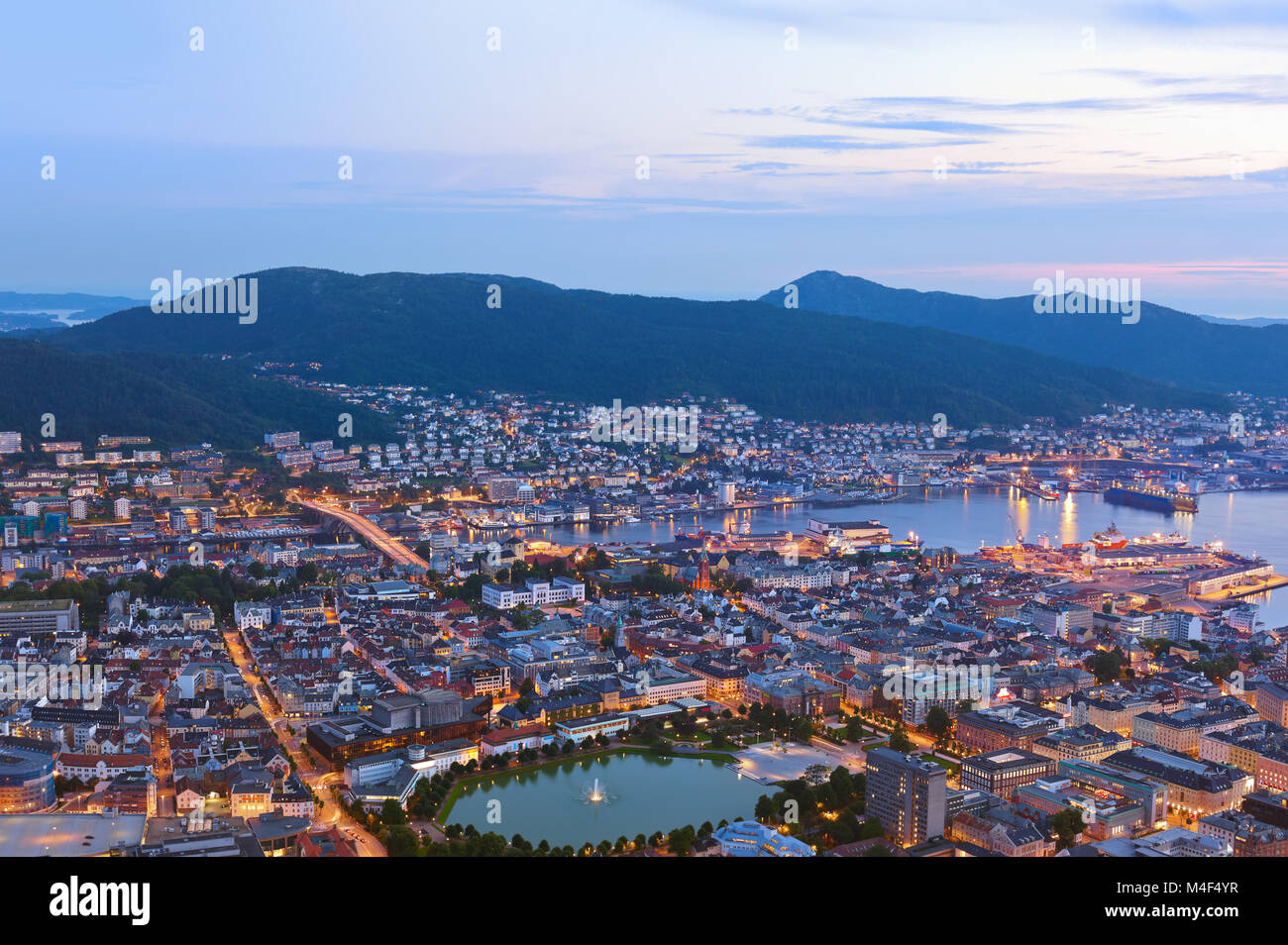 North sea night bergen hi-res stock photography and images - Alamy