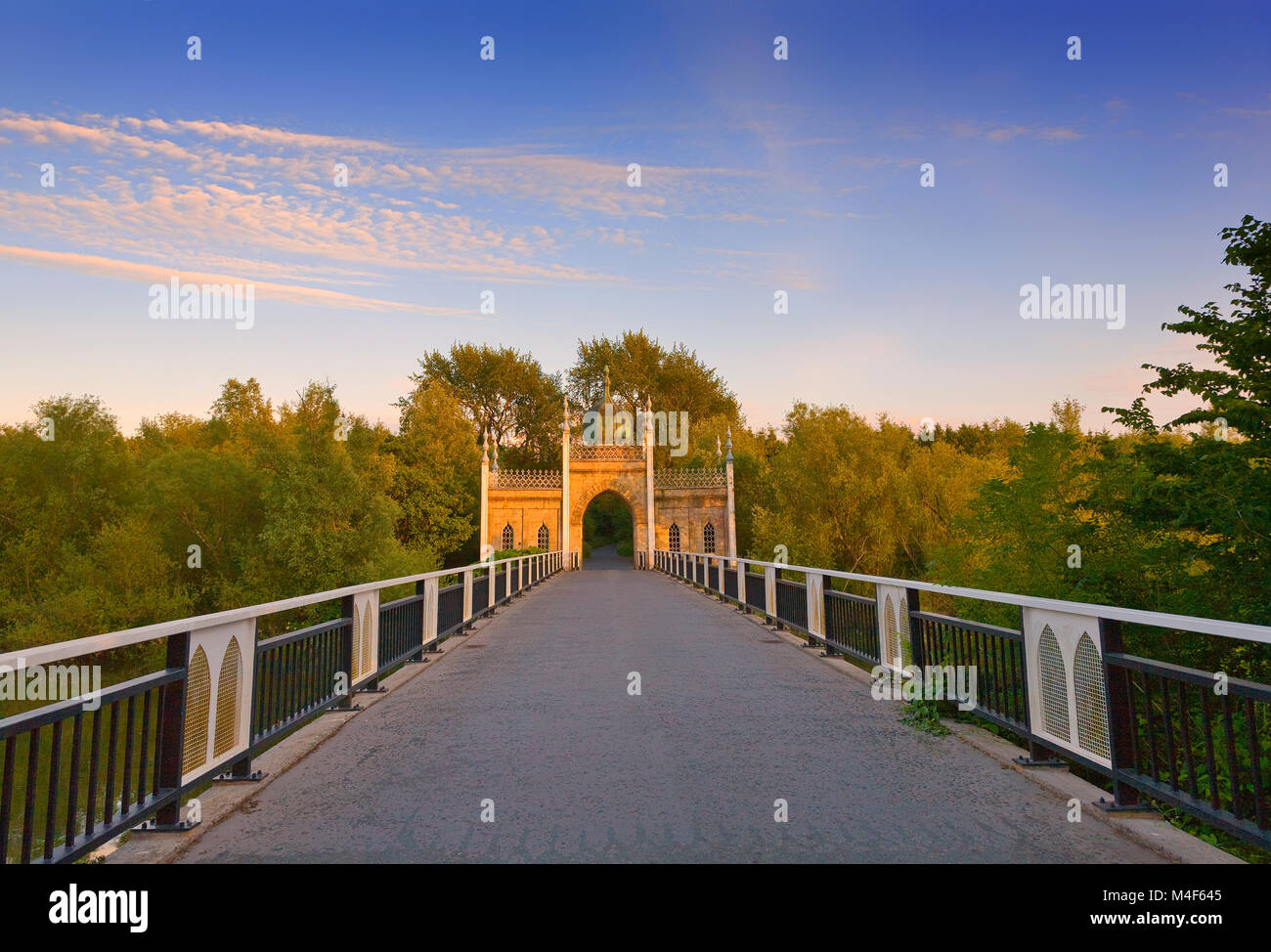 The Dromana Gate Lodge was designed by the architect Martin Day in a ...