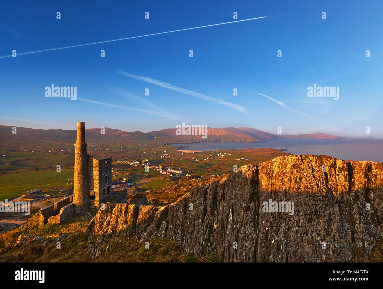 Copper Mine Head Buildings above Allihies, Beara Peninsula, County Cork ...