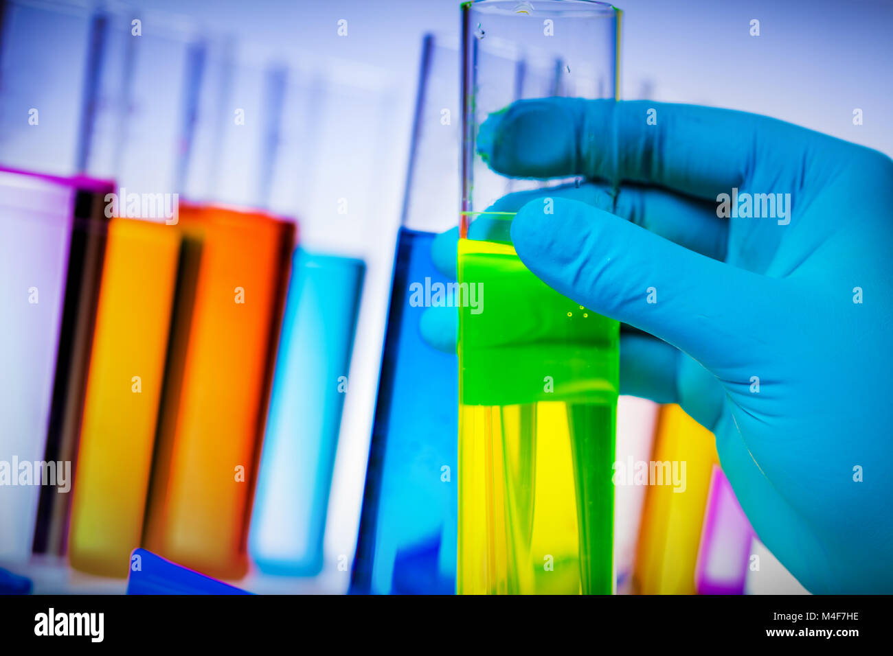 Medical hand holding test hi-res stock photography and images - Alamy