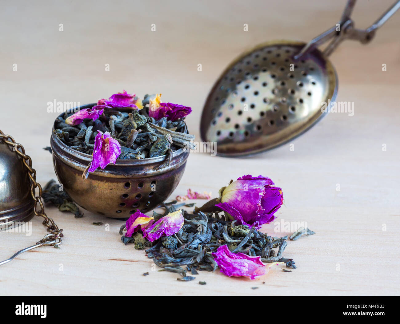tea strainer closeup Stock Photo - Alamy