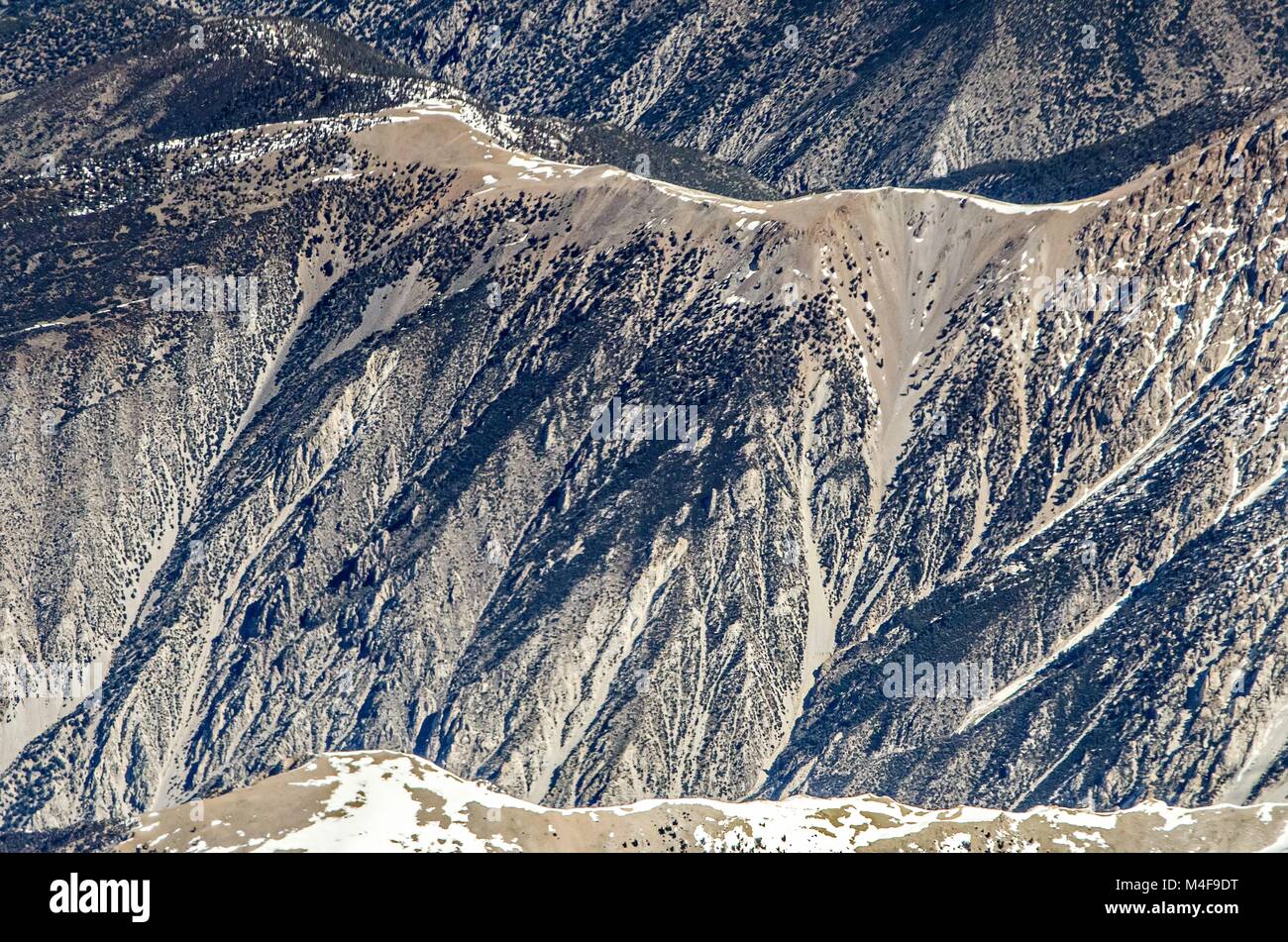 flying over colorado rocky mountains Stock Photo - Alamy