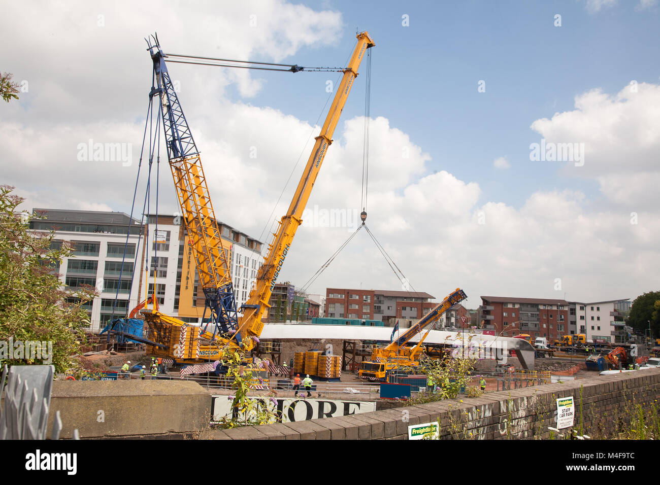 Crane lifting to build bridge hi-res stock photography and images - Alamy