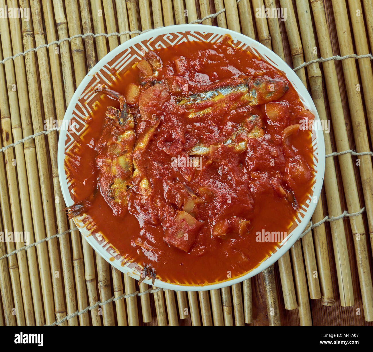Nethili meen kulambu hi-res stock photography and images - Alamy