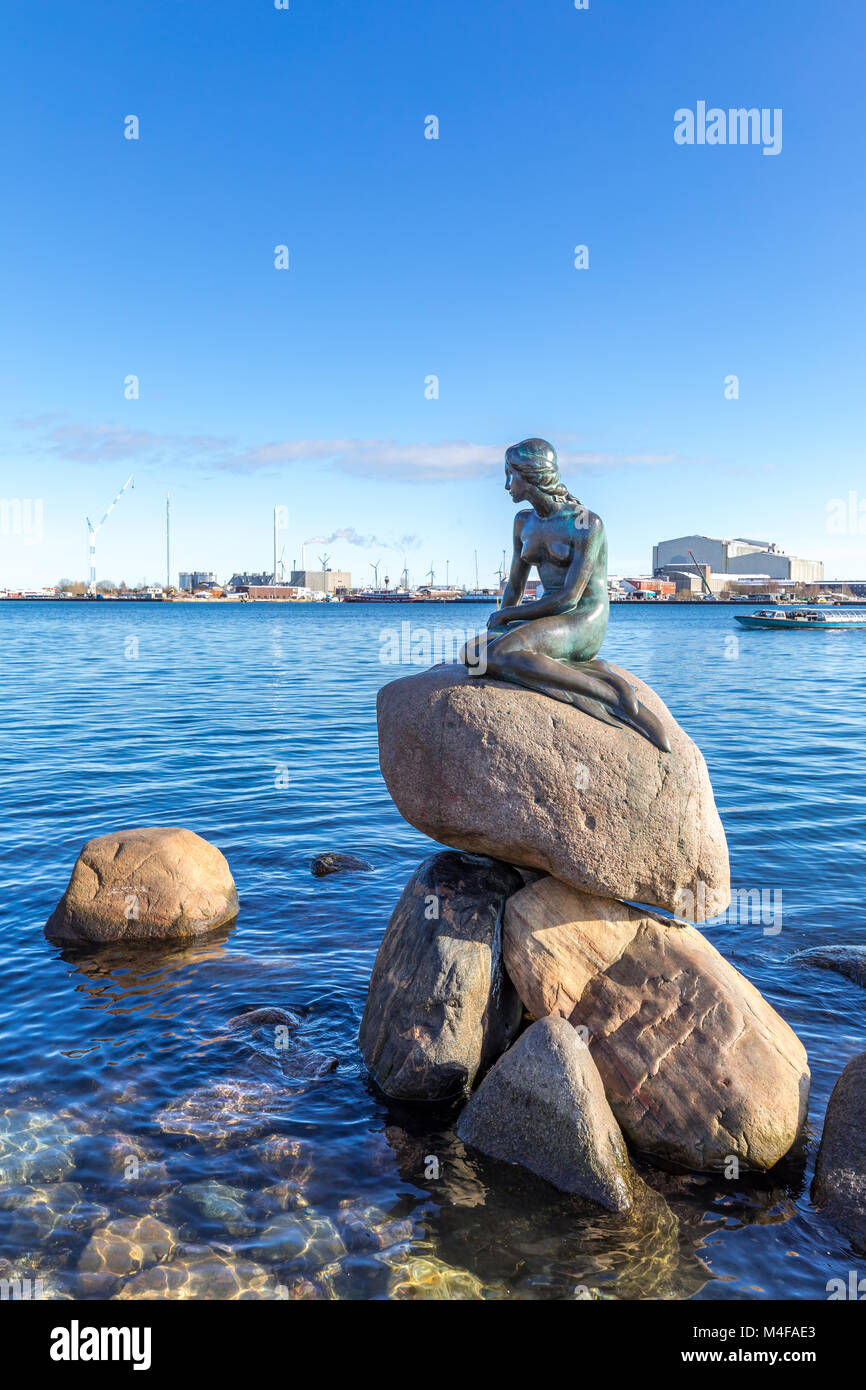 Little mermaid statue Copenhagen Stock Photo - Alamy