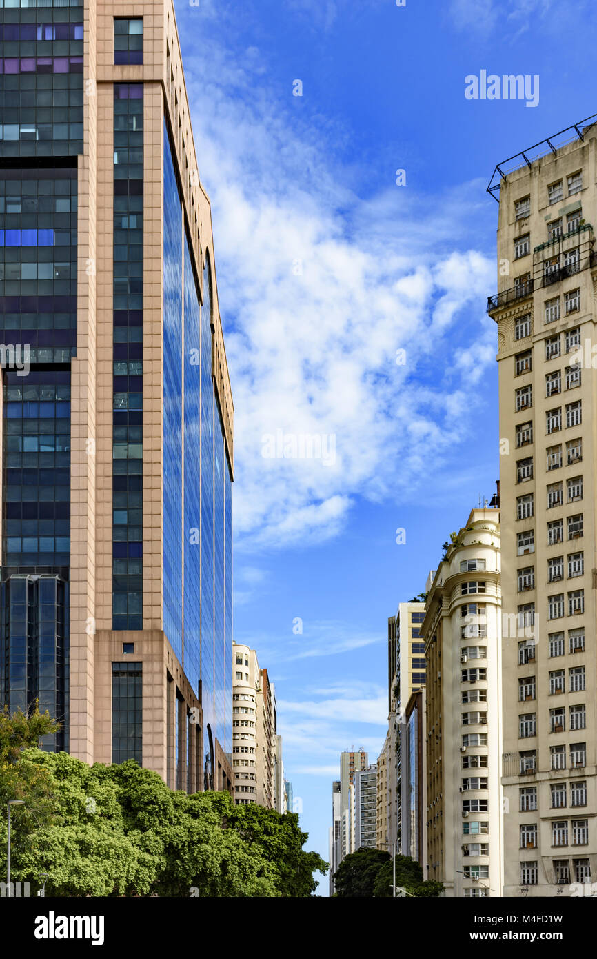 Rio de janeiro financial district hi-res stock photography and images ...