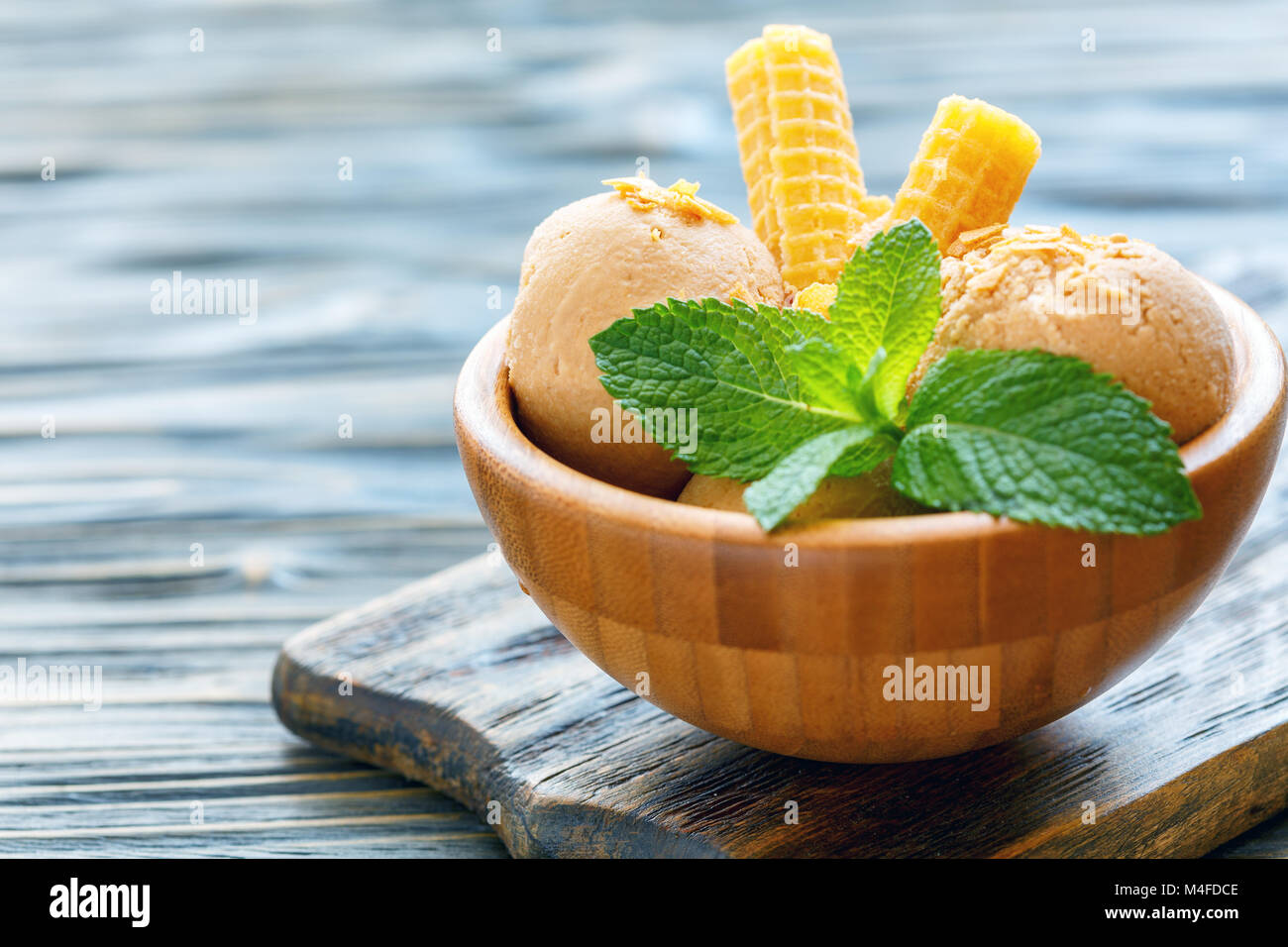 Crispy cream hi-res stock photography and images - Alamy