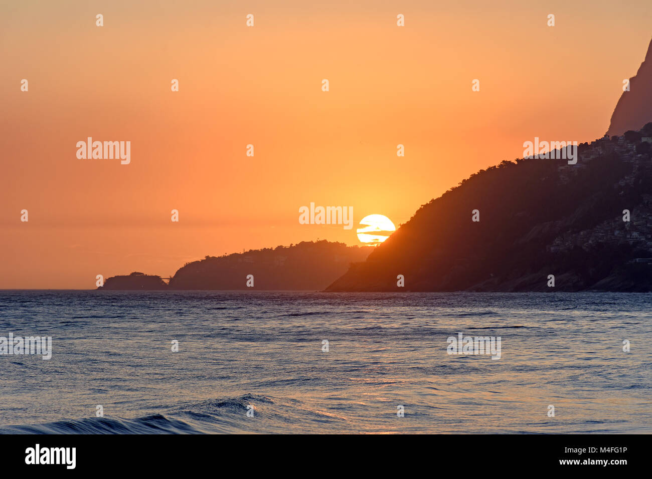 Rio skyline sunset hi-res stock photography and images - Alamy