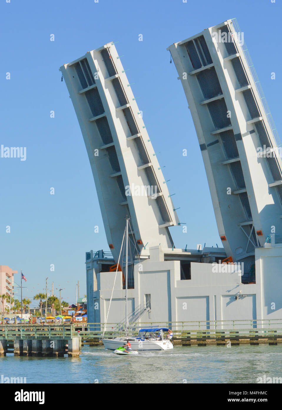 Johns pass draw bridge open hi-res stock photography and images - Alamy
