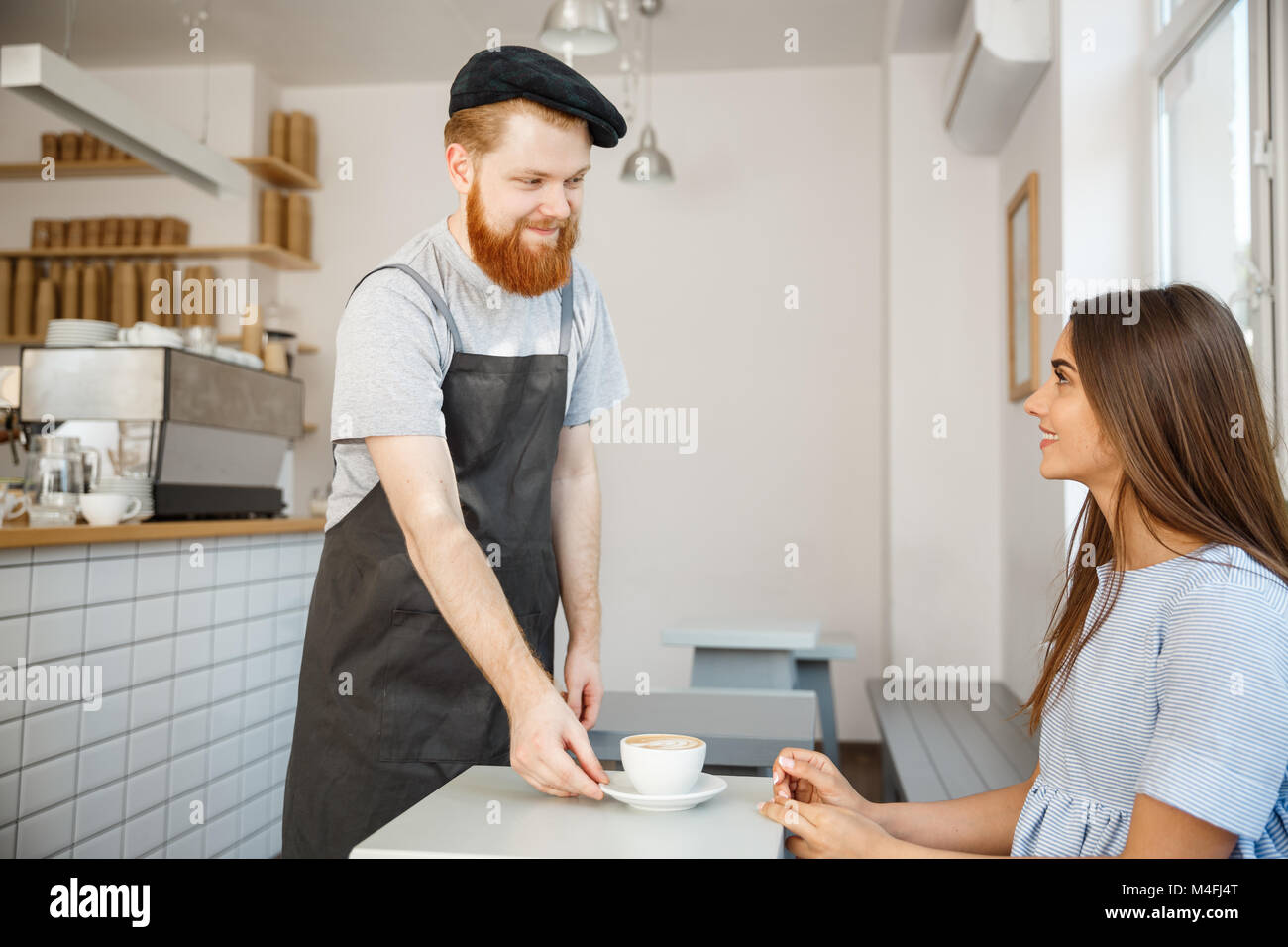 Restaurant waiters talking hi-res stock photography and images - Alamy