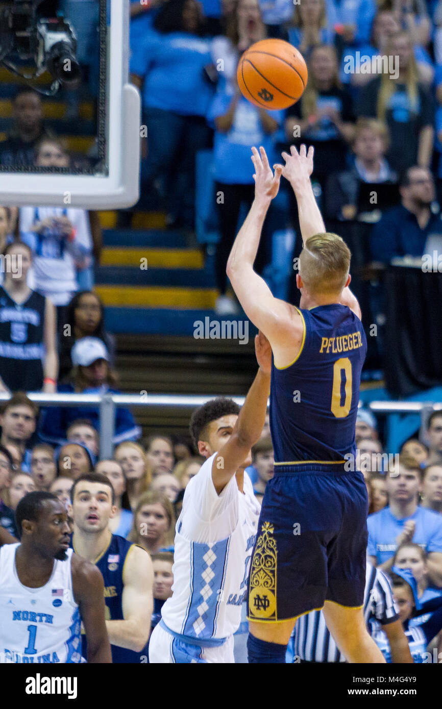 Notre dame fighting irish guard rex pflueger 0 hi-res stock photography ...