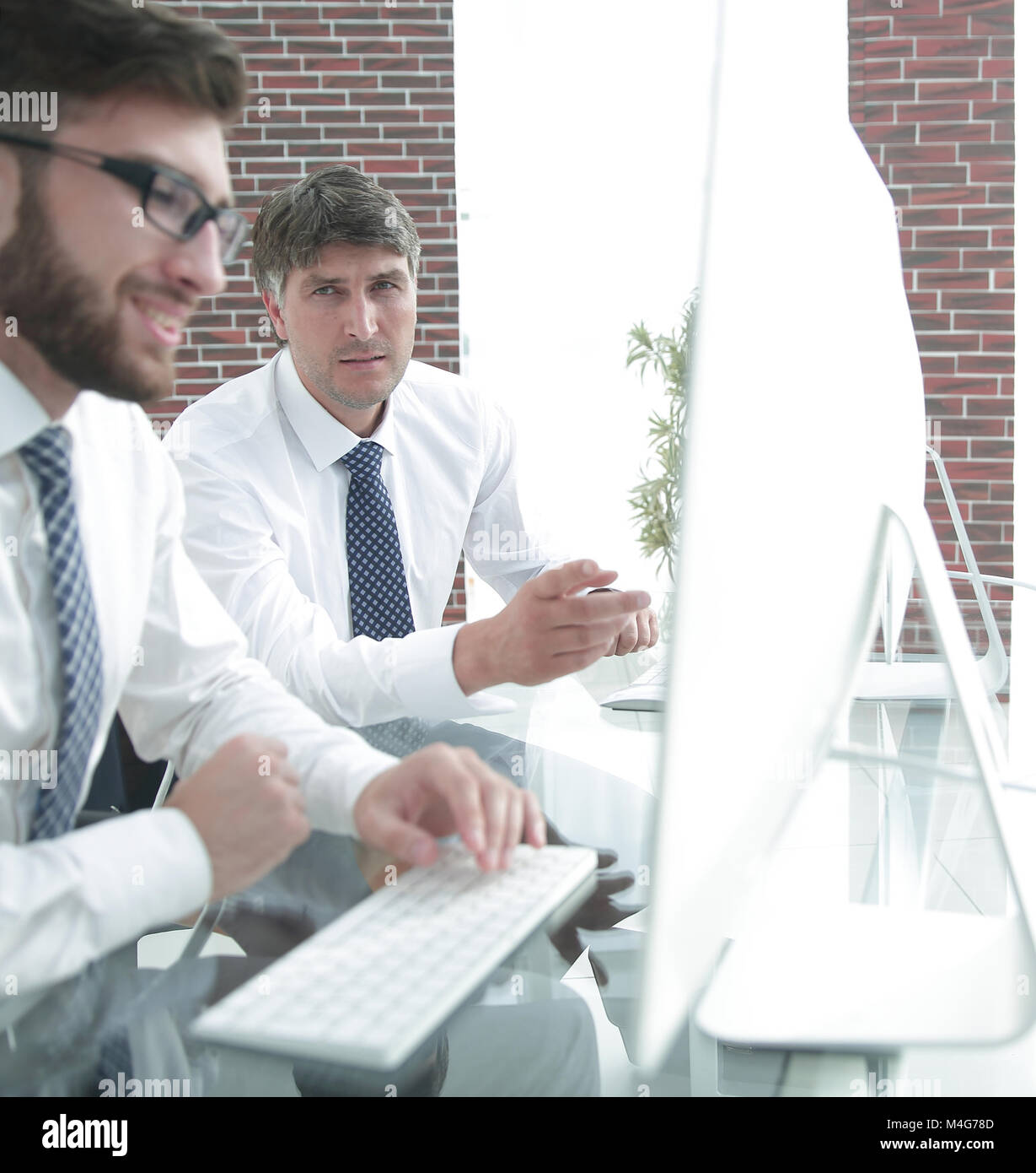 Employees of the company in the computer room Stock Photo - Alamy